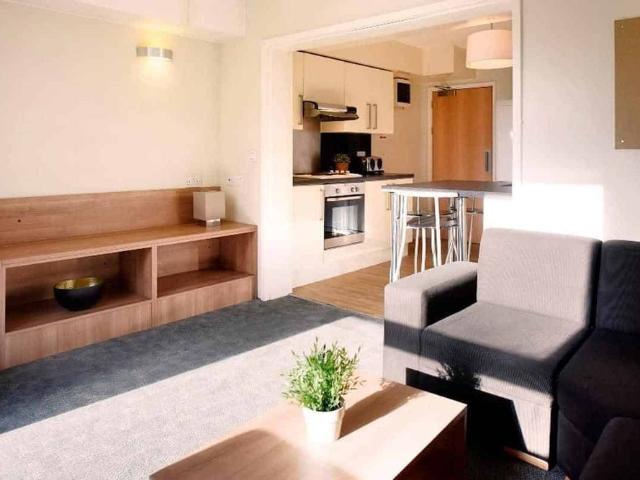 Gold En Suite Standard View | Lower Level
