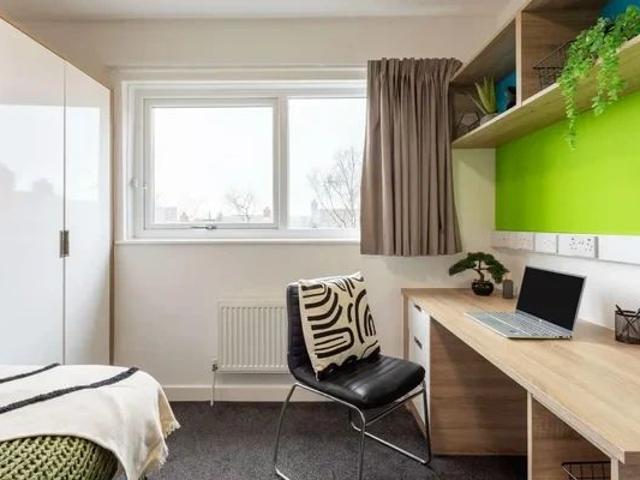 Gold Ensuite Compact