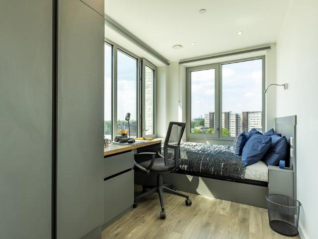 Gold Plus En Suite at Great Court, 78. 1 bed private hall to rent £1,387 pcm £320 pw