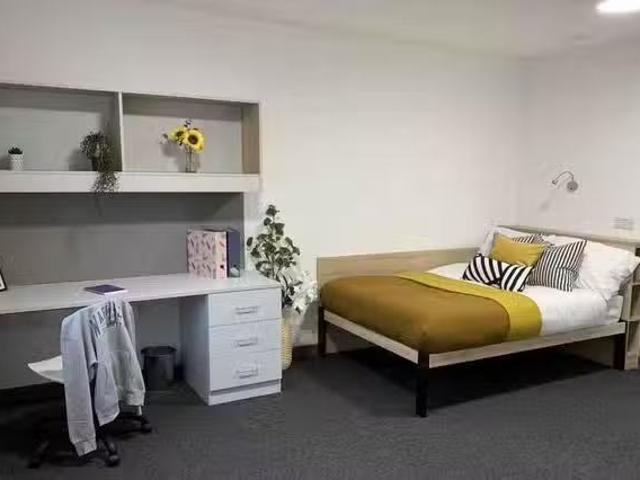 Gold Plus Ensuite