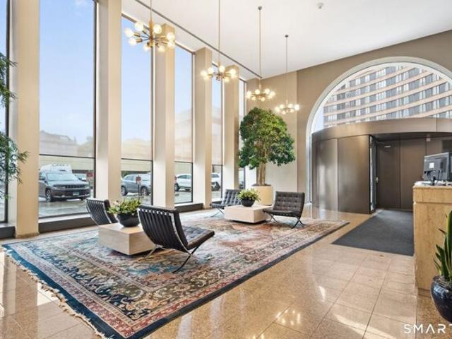 Gold St Apt D, Hartford, Condo For Sale
