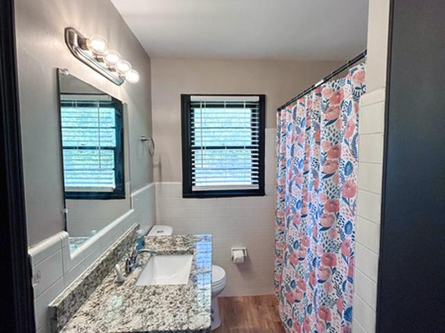 GOLD STAR LISTING Fully Renovated & Ready for You! Enjoy a Big Yard & Nearby Public Transit