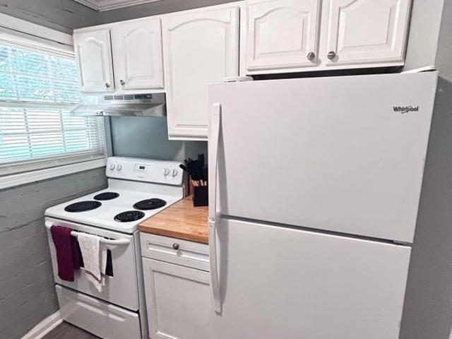 GOLD STAR ROOM FOR RENT IN ATLANTA! Near Grove