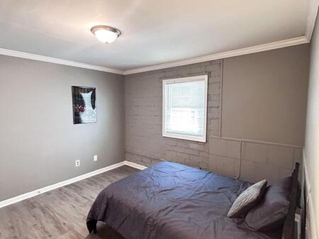 GOLD STAR ROOM FOR RENT IN ATLANTA! Near Grove Park + Proctor Creek Greenway Trail