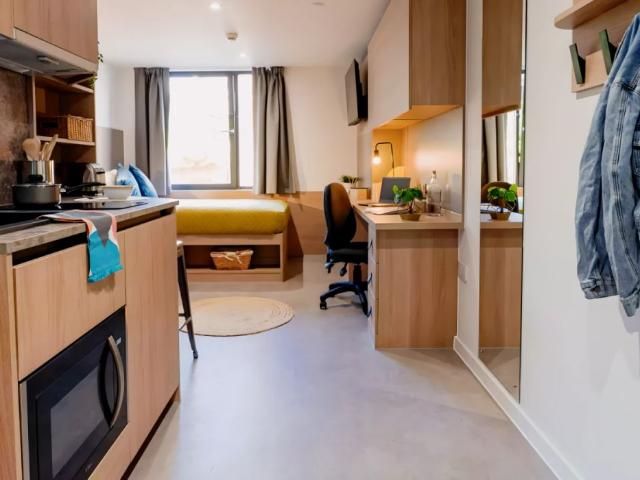 Gold Studio