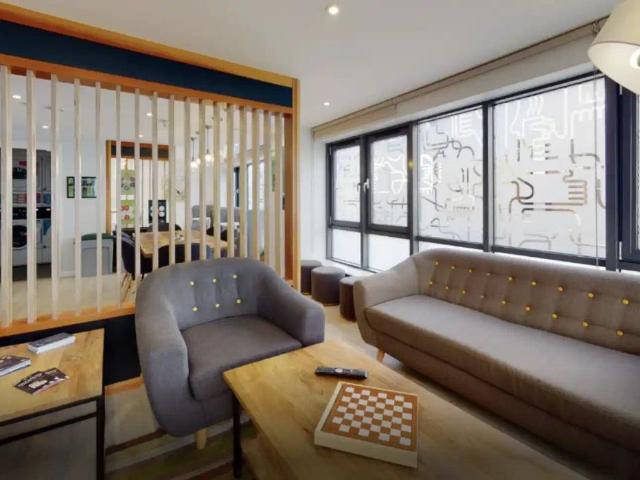 Gold Studio