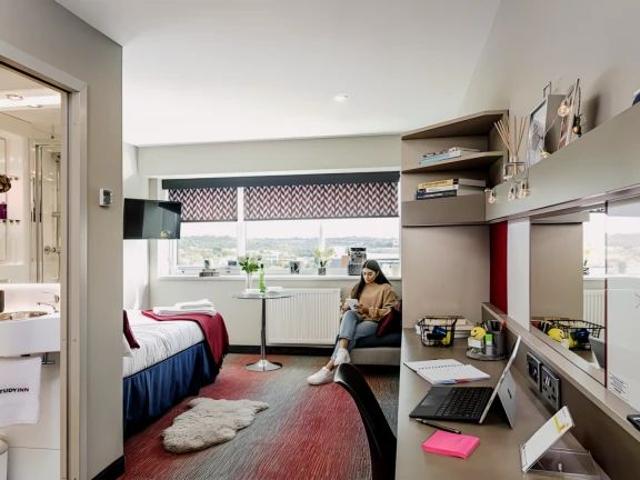 Gold Studio
