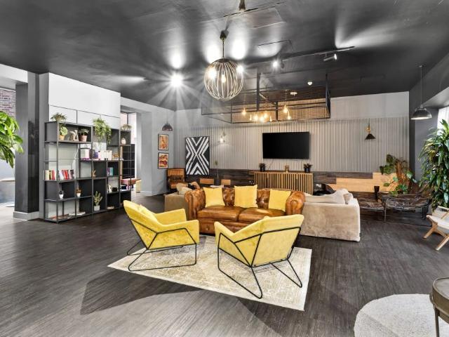 Gold Studio