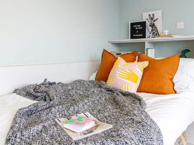 Gold Studio at The Refinery, 6. Studio to rent £1,213 pcm £280 pw