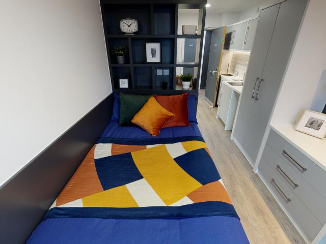 Gold Studio, at iQ Shoreditch