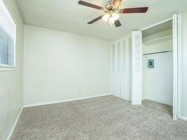 Gold Talon Studio Apartment for Rent at 149 Village Grn, Universal City, TX 78148