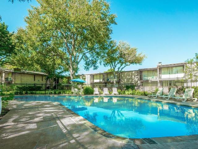 Gold Talon 1 Bedroom Apartment for Rent at 149 Village Grn, Universal City, TX 78148