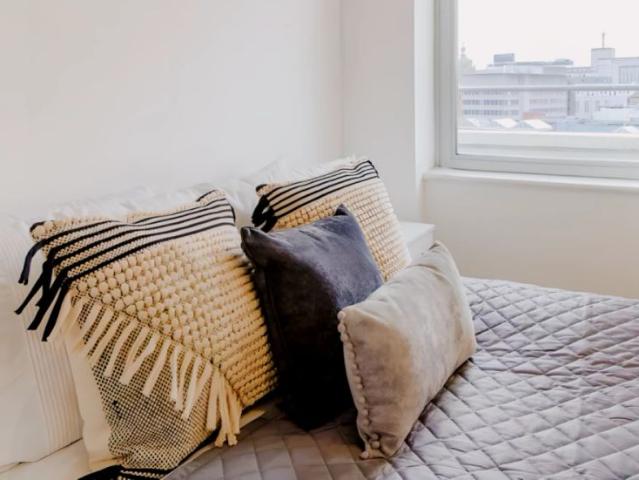 Gold 1 Bed Apartment