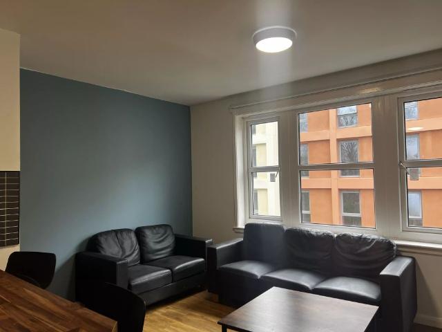 Gold 5 Bed Ensuite