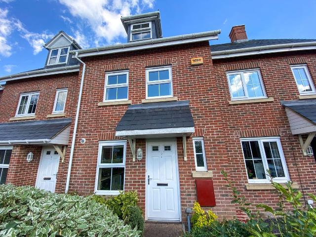 Goldcrest Way, Four Marks GU34, 3 bed terraced house to rent, £1,850 pcm | PrimeLocation