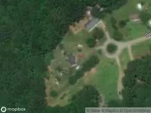 Golden Acres Dr