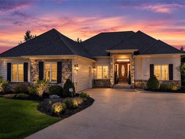 Golden Aster Ct, Clarence Center, Condo For Sale