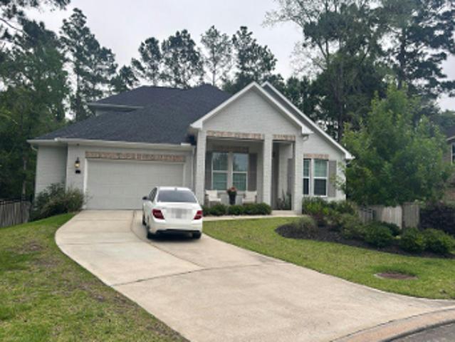 Golden Bush Pl