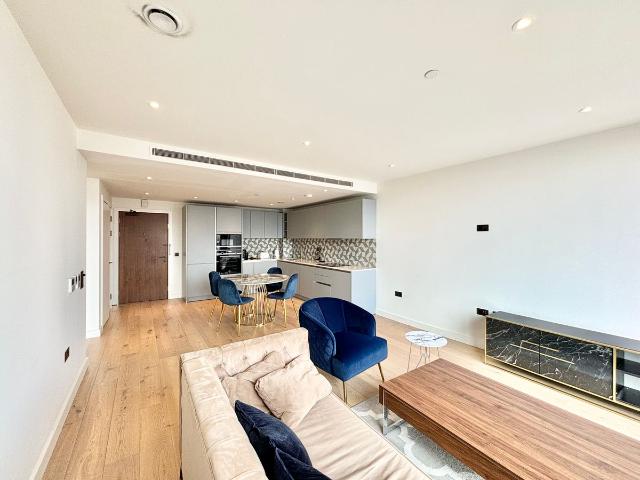 Golden Lane, London EC1Y, 1 bed flat to rent, £3,467 pcm | PrimeLocation