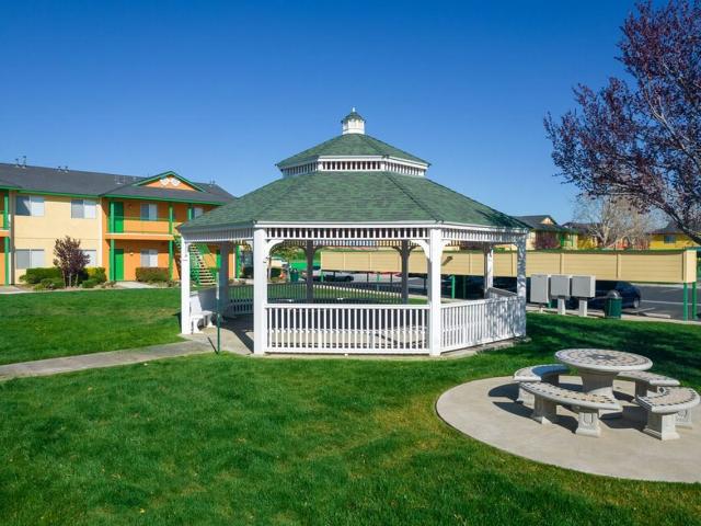 Golden Sands Apartments 2 Bedroom Apartment for Rent at 15930 Nisqualli Rd, Victorville, CA 92395 East Bear Valley