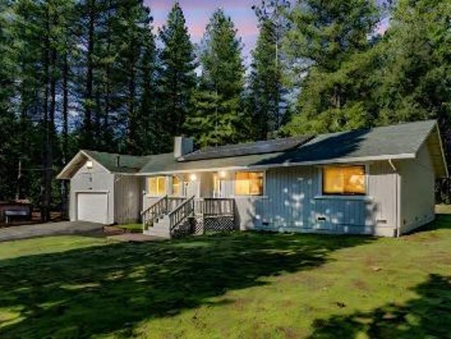 Golden Ridge Dr