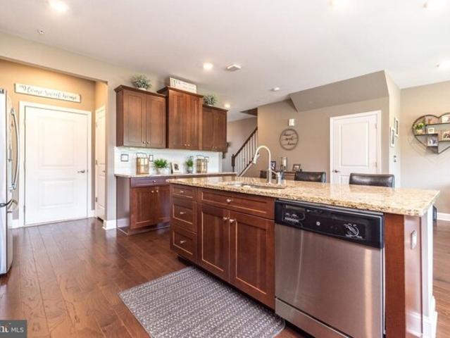 Golden Vale Dr, Royersford, Home For Sale