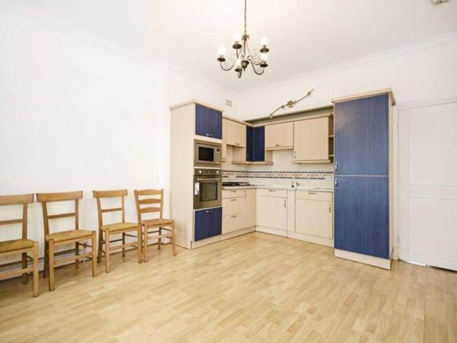 Golders Green, London NW11, Golders Green, 1 bed flat to rent, £1,600 pcm | PrimeLocation