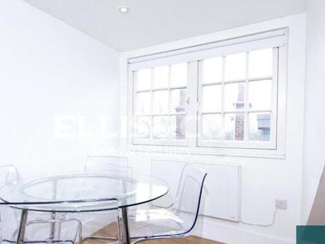 Golders Way, Golders Green, 2 Bedroom Apartment