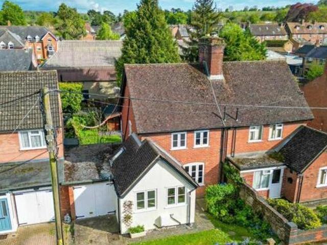 Goldfield Road, Tring, 4 Bedroom Semi detached