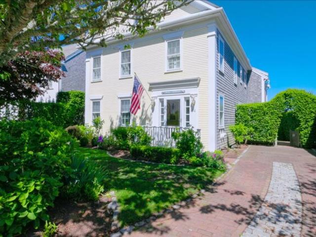 Goldfinch Dr, Nantucket, Home For Sale