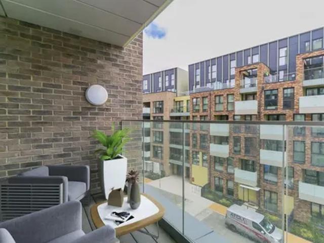 Goldfinch House, Larkwood Avenue, London, SE10 8GL, United Kingdom | 3 bed apartment for rent #166486845 | Rentberry