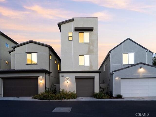 Goldfinch St, Ladera Ranch, Home For Sale