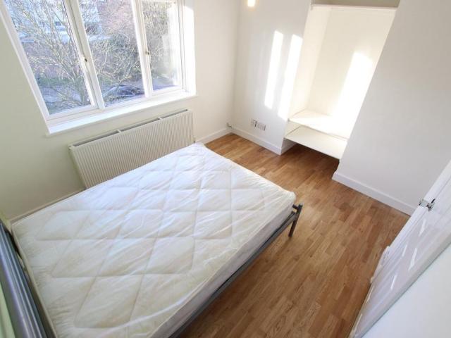 Goldings Crescent, Hatfield AL10, Room to rent, £485 pcm | PrimeLocation