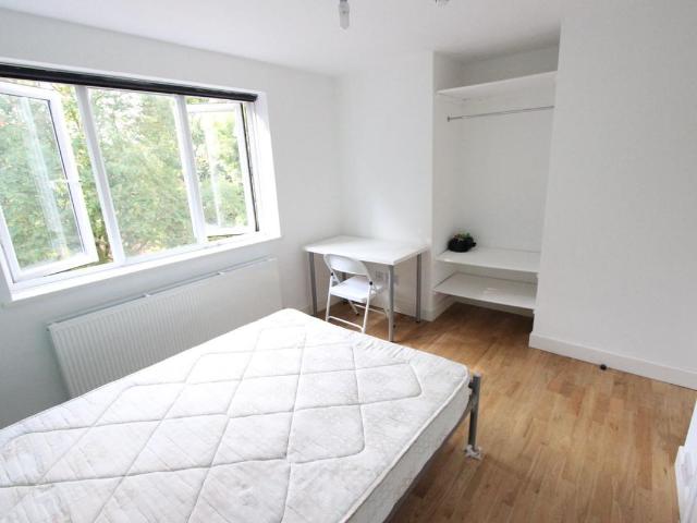 Goldings Crescent, Hatfield AL10, Room to rent, £600 pcm | PrimeLocation