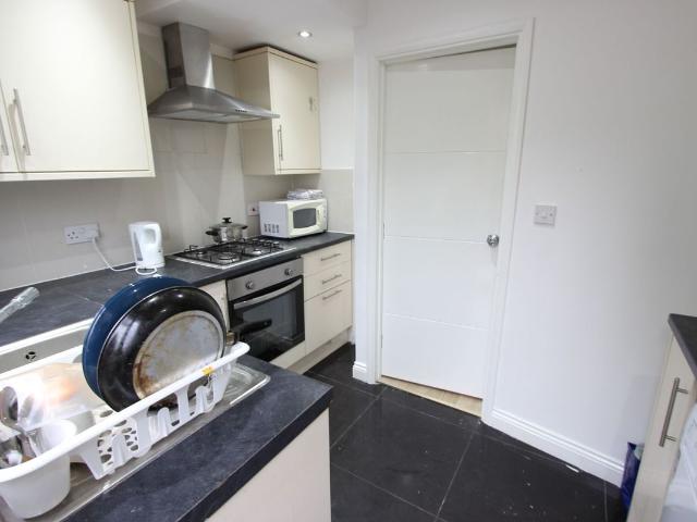 Goldings Crescent, Hatfield AL10, Room to rent, £600 pcm | PrimeLocation