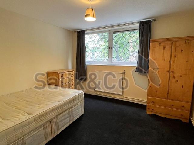 Goldman Close, London E2, 5 bed terraced house to rent, £4,500 pcm | PrimeLocation