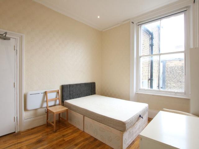 Goldney Road, London W9, Studio to rent, £1,300 pcm | PrimeLocation