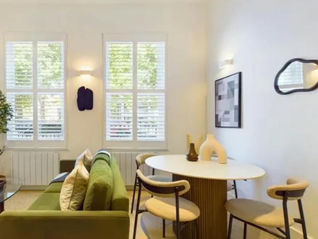 Gold's, 25 Malvern Road, London, NW6 5PW, United Kingdom | 2 bed apartment for rent #160132422 | Rentberry