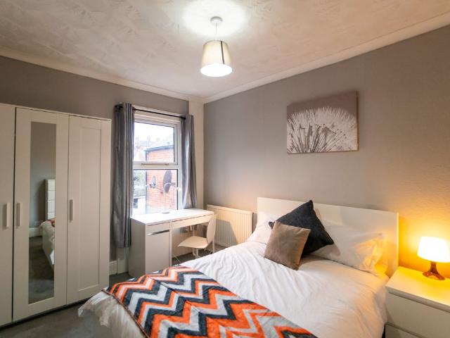 Goldsmid Road, Reading RG1, Room to rent, £675 pcm | PrimeLocation
