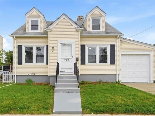 Goldsmith Ave, East Providence, Home For Sale