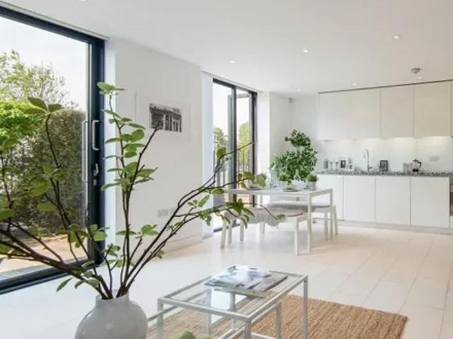 Goldschmidt & Howland, Parkway, London, NW1 7PP, United Kingdom | 2 bed apartment for rent #138930868 | Rentberry