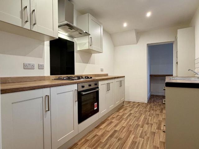 Goldspink Lane, Newcastle Upon Tyne NE2, 2 bed flat to rent, £1,100 pcm | PrimeLocation