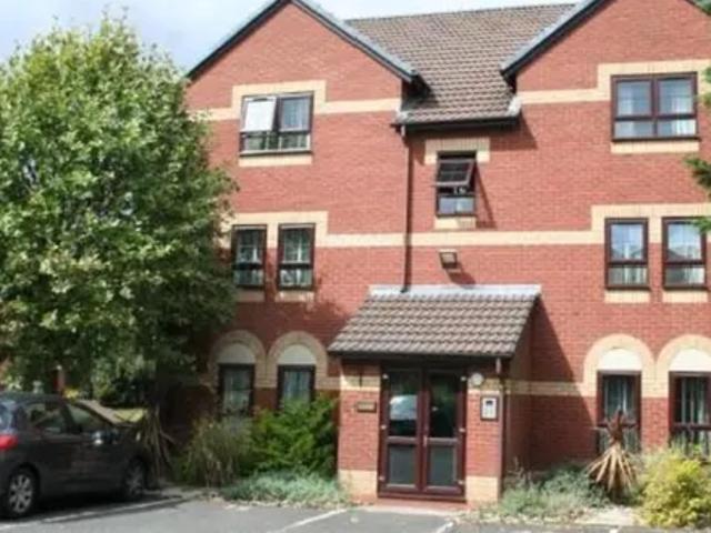 Goldstar Way, Kitts Green, B33 0YW, United Kingdom | Studio apartment for rent #70068650 | Rentberry