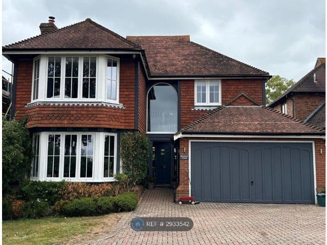 Goldstone Farm View, Leatherhead KT23, 5 bed detached house to rent, £5,250 pcm | PrimeLocation