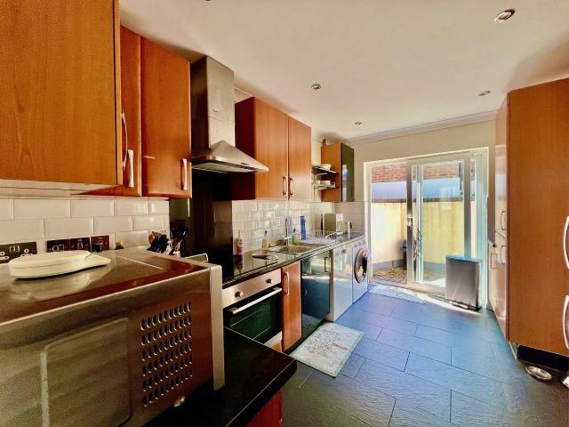 Goldstone Way, Hove BN3, 5 bed property to rent, £3,500 pcm | PrimeLocation
