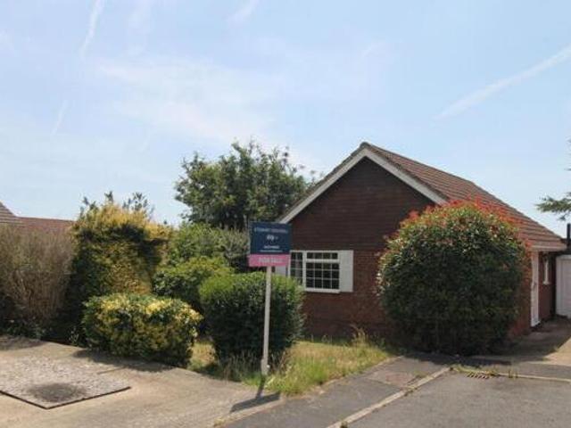 Goldstone Valley, Hove, 2 Bedroom Detached