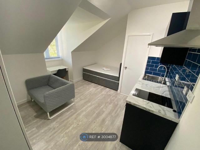 Goldstone Villas, Hove BN3, Studio to rent, £1,000 pcm | PrimeLocation