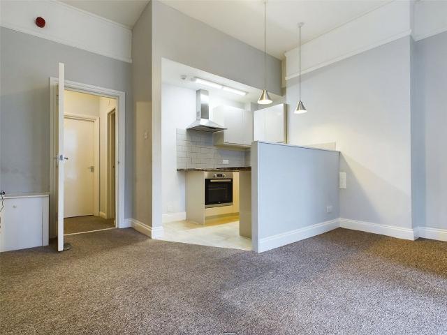 Goldstone Villas, Hove BN3, 2 bed flat to rent, £1,400 pcm | PrimeLocation