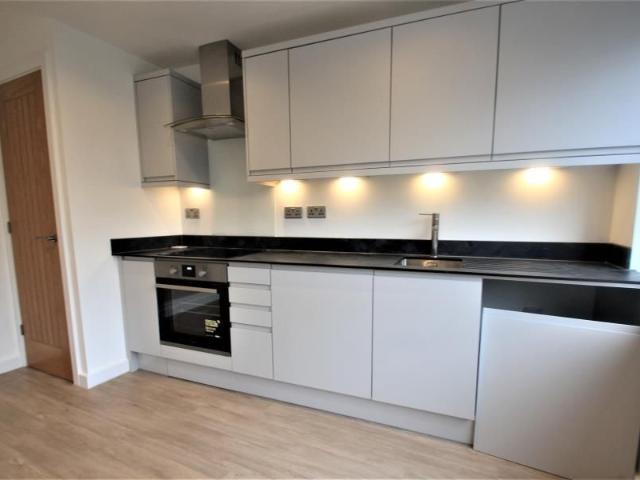 Goldsworth Road, Woking 1 bedroomProperty for lettings Seymours