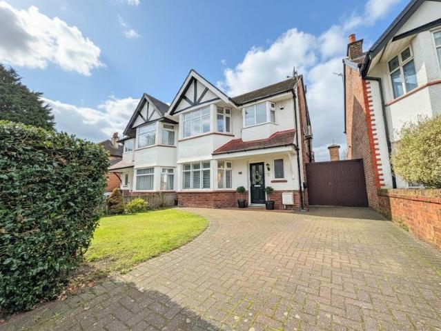 Golf Open 2026 Dunbar Road. 2 bed property to rent £28,167 pcm £6,500 pw